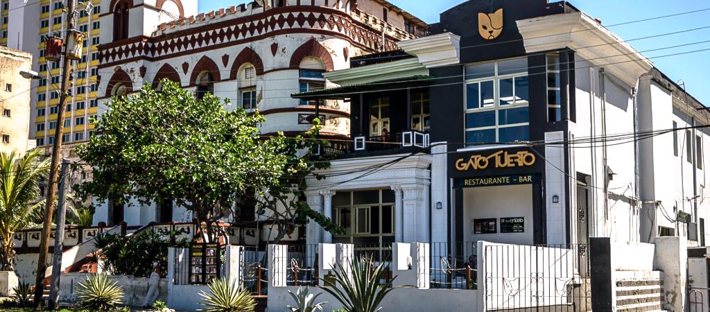 Gato Tuerto Restaurant & Bar - Dancing Cuba